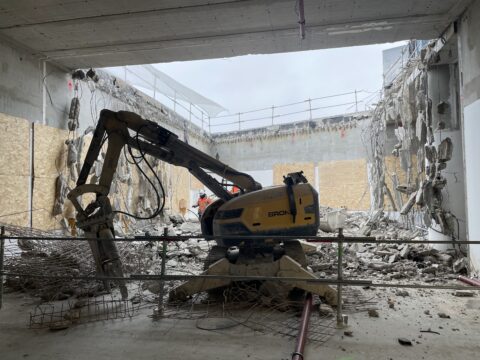 Déconstruction de la tour Hopen pour sa réhabilitation au cœur de la ...