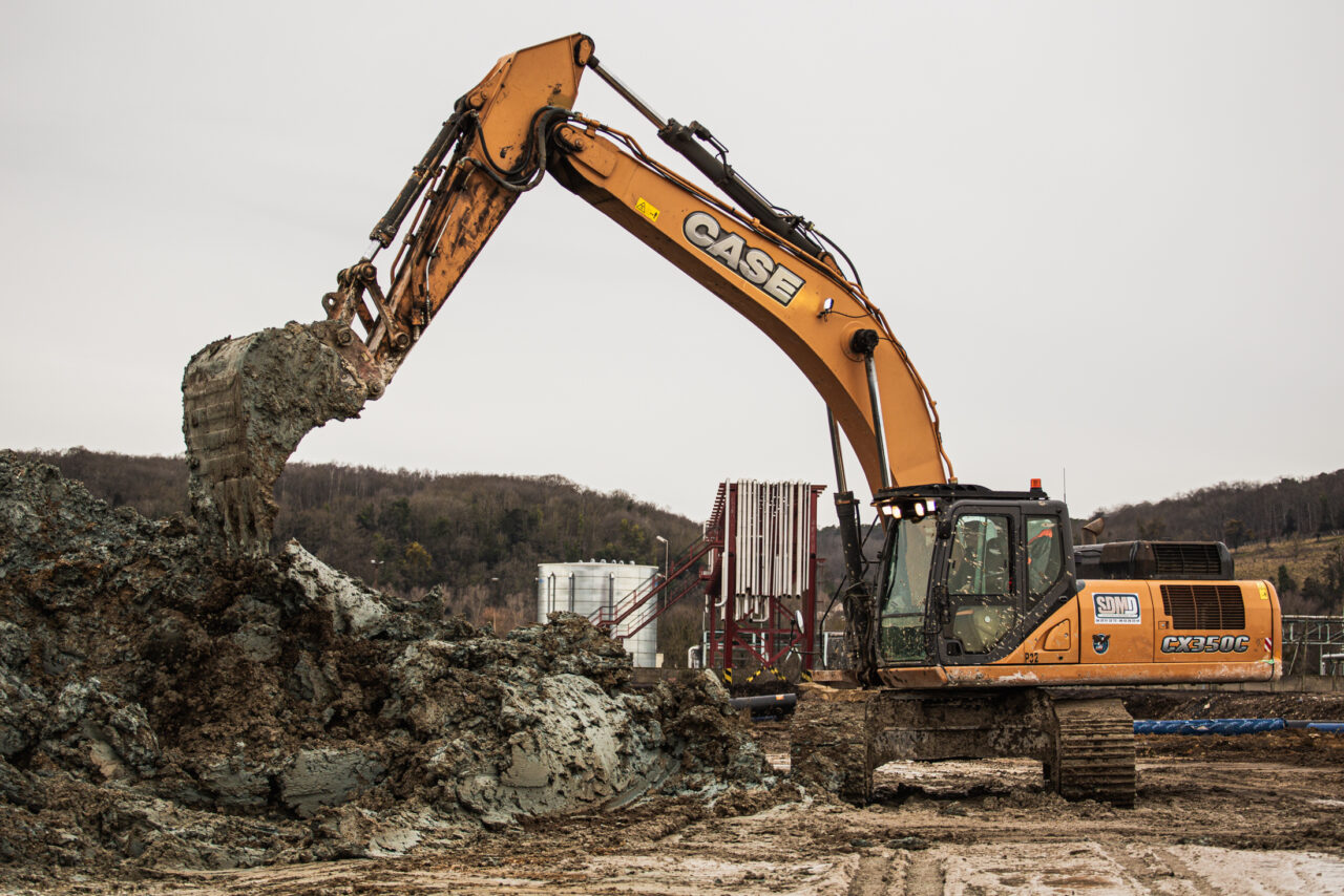 DÉCONSTRUCTION, DÉPOLLUTION & TERRASSEMENT AVEC LESUEUR TP - Lesueur Invest